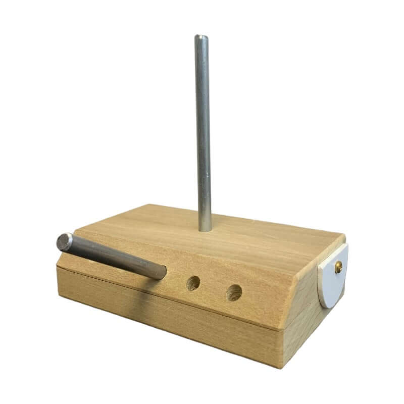 Nantucket Basket Weaving Mold Stand